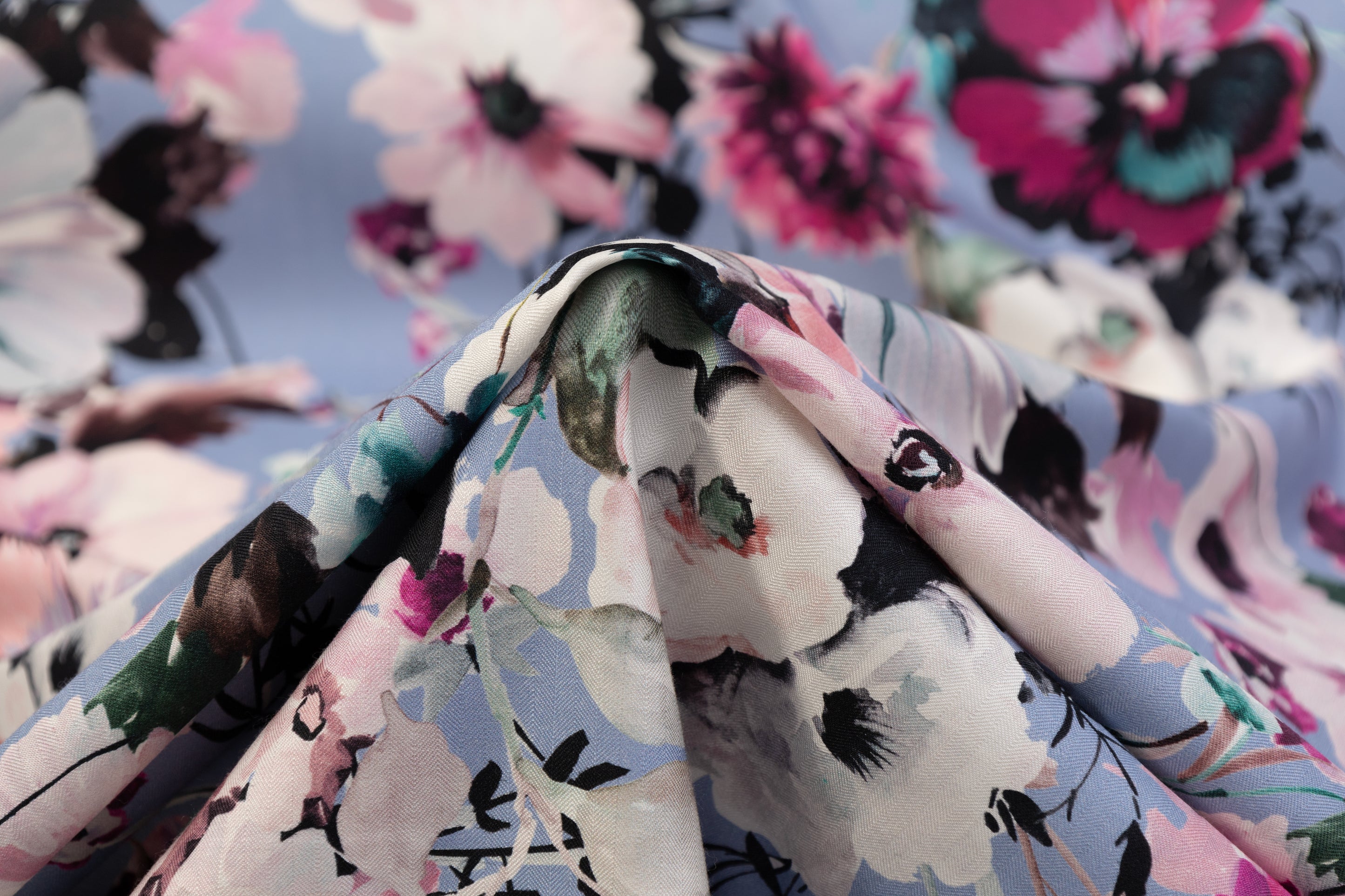 Emanuel Ungaro - Silk and Wool Blend - Blue – Prime Fabrics