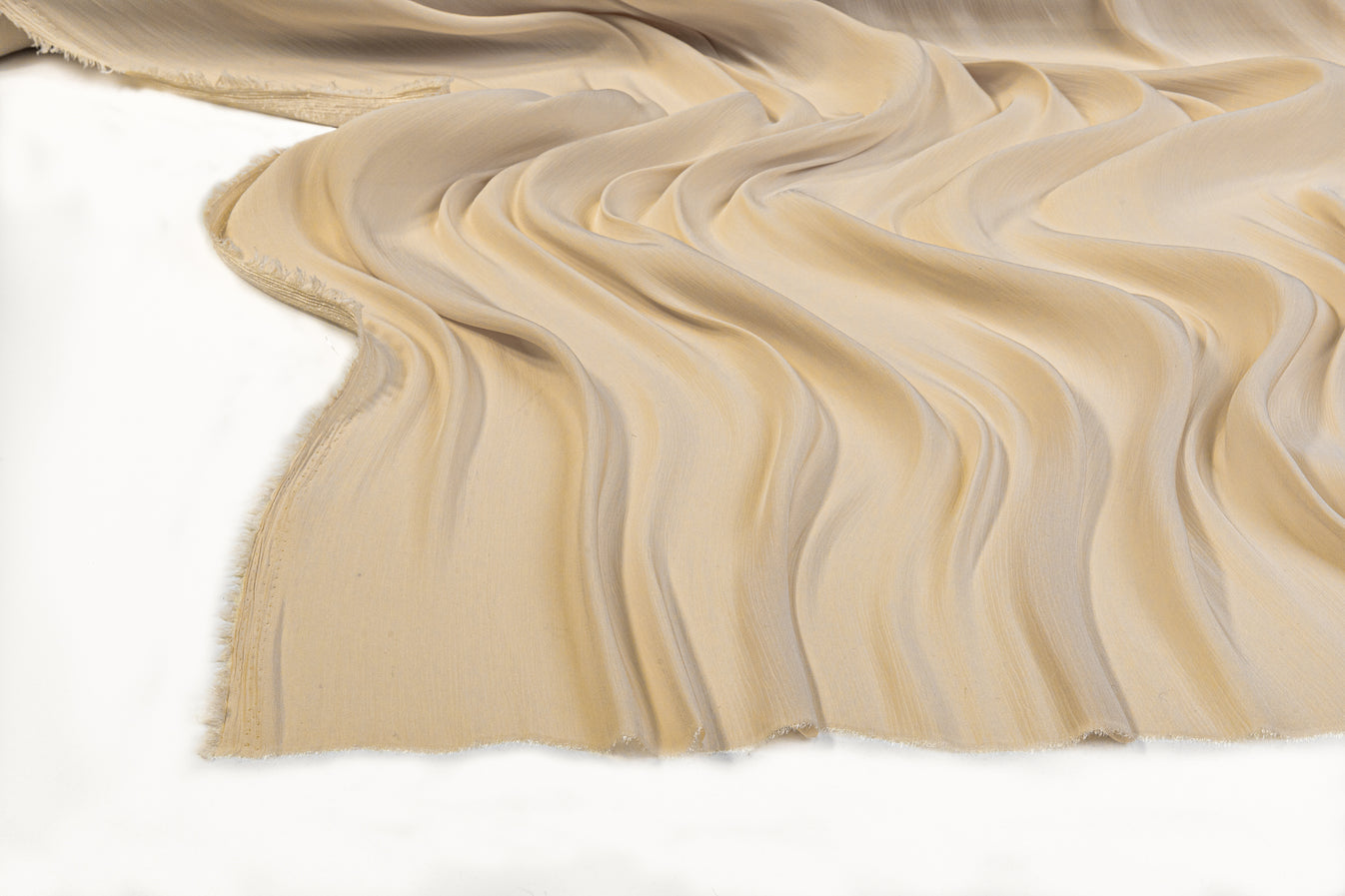 Liquid Chiffon Lamé - Beige – Prime Fabrics